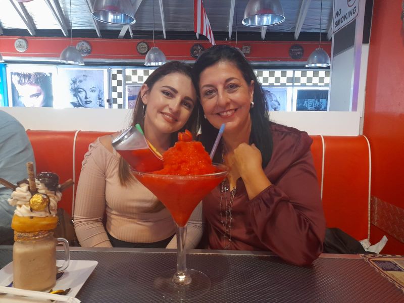 DatingBuzz UK - Member Profile: Positieflief